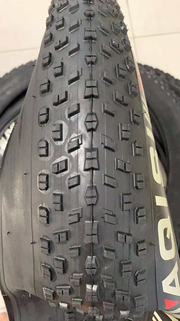 26X4 Fat Tire - MAQISI - 30 TPI – Krafty Bikes