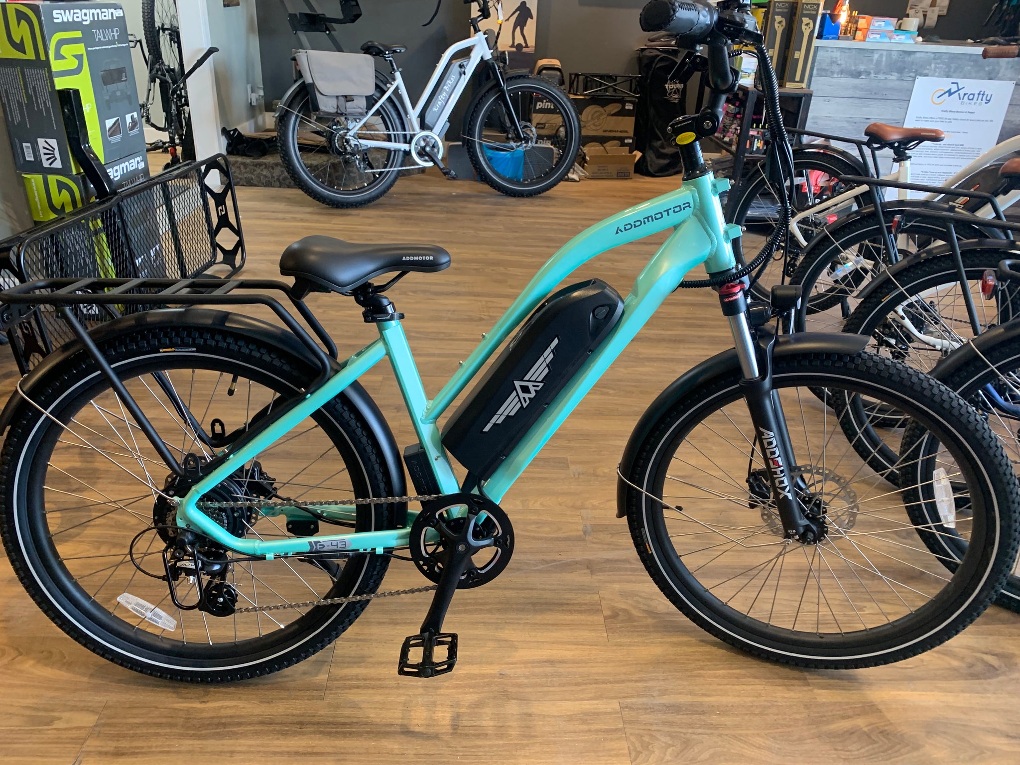 ADDMOTOR E-43 Low-Step CityPro – Krafty Bikes